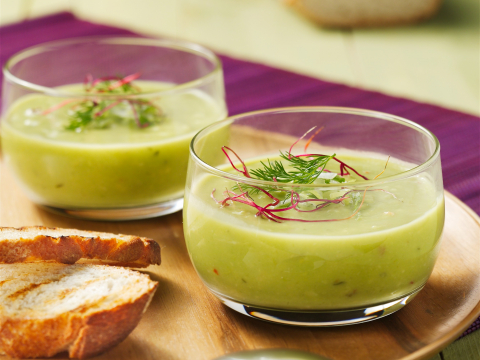 Avocadosoep met zurkel - Libelle Lekker