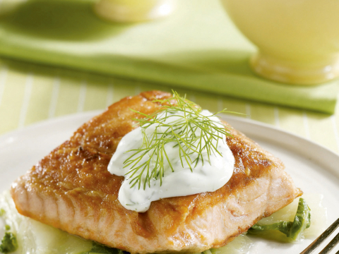 Zalm met paksoi en yoghurtdressing - Libelle Lekker