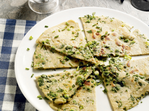 Flensjes met doperwtjes - Libelle Lekker