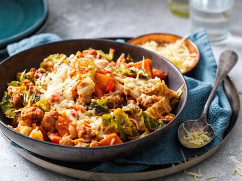 One pot van zoete aardappel, savooi en kip - Libelle Lekker