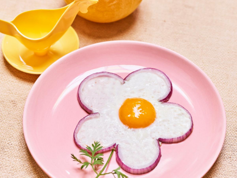 Spiegelei in bloemvorm - Libelle Lekker