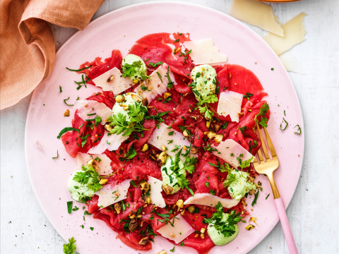 Rundercarpaccio met kruidenmayonaise - Libelle Lekker