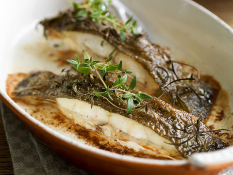 Griet met geroosterde broccoli en amandel - Libelle Lekker