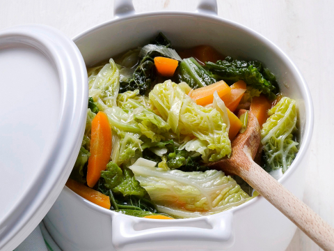 Potje van savooikool met wortelen - Libelle Lekker