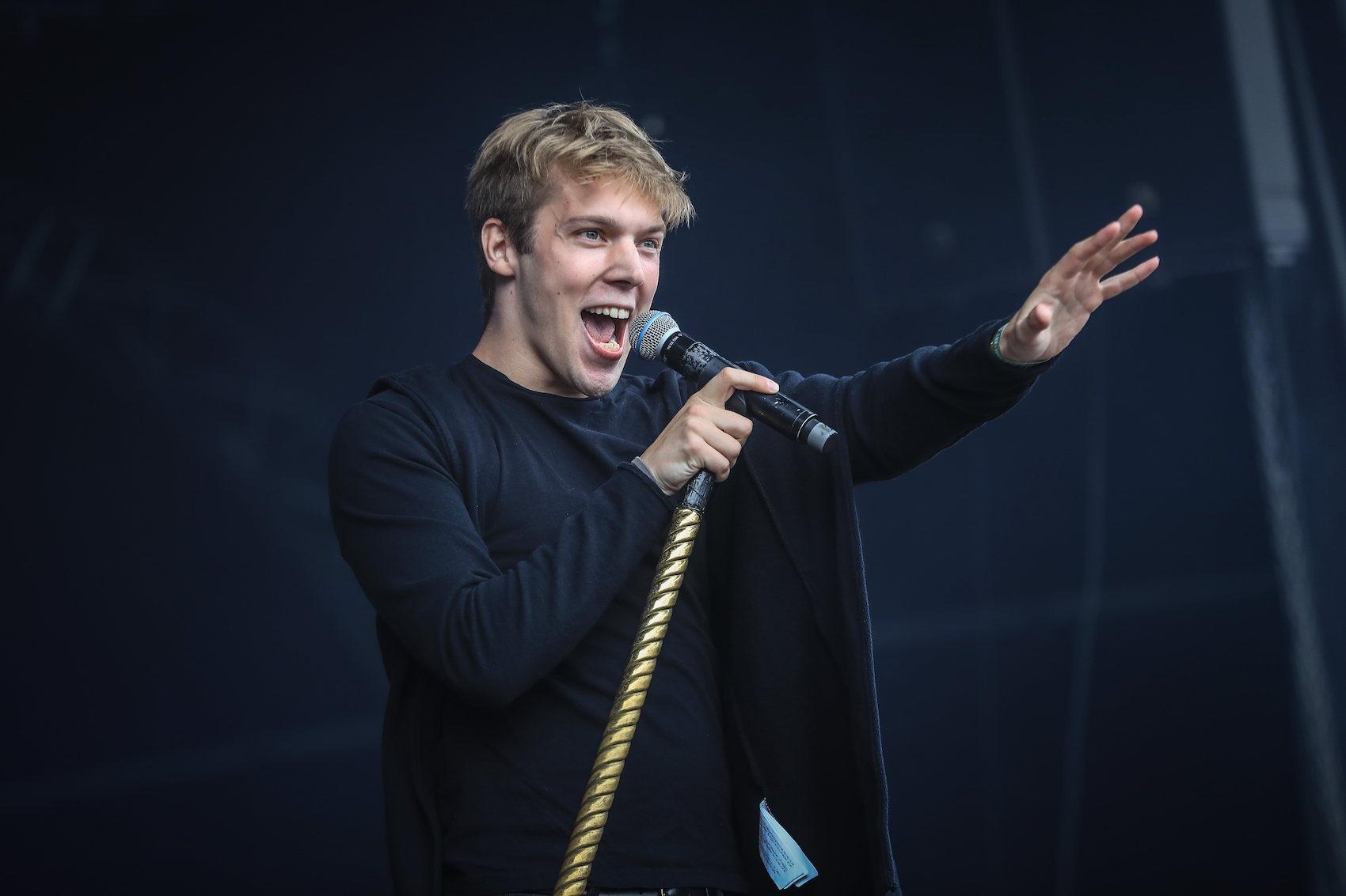 L'instantané: Mustii raconte son cliché préféré - Gael.be