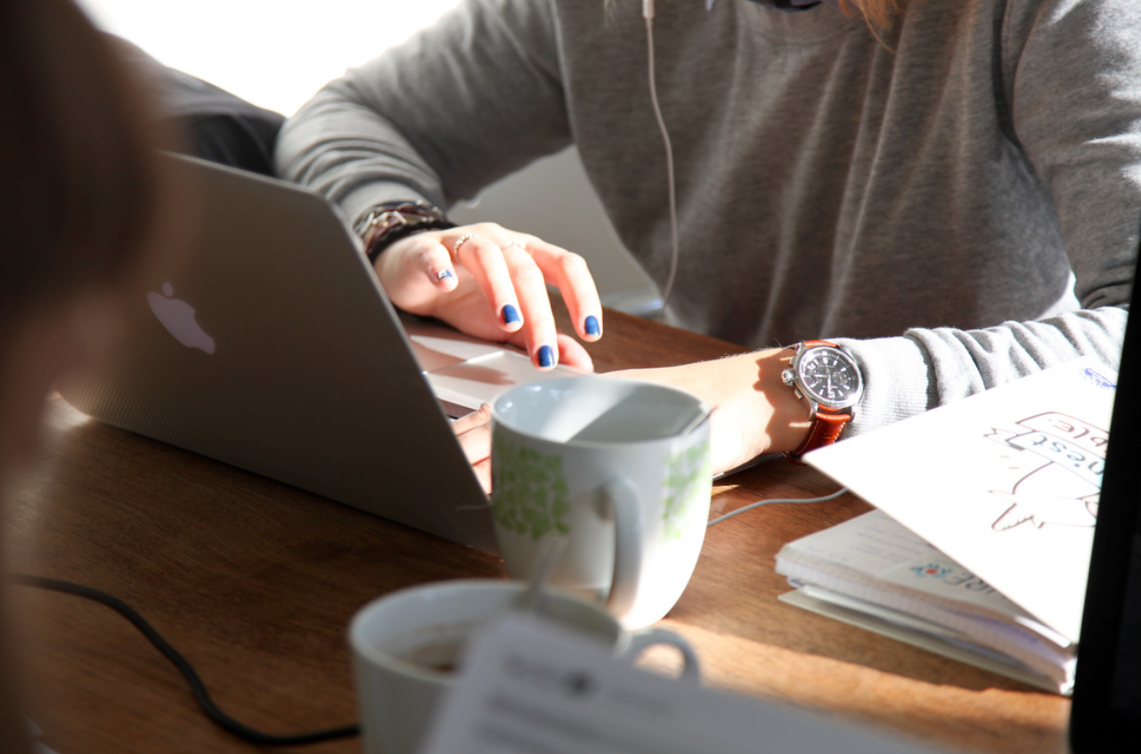 Bon plan blocus: un coworking gratuit à Bruxelles pour étudier au calme