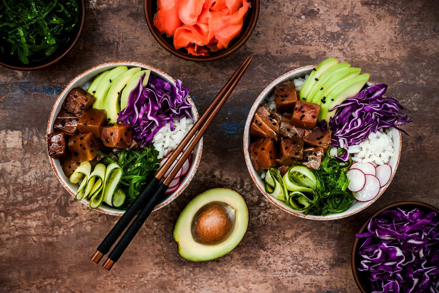 Poké bowl: wat is dat en hoe maak je het zelf? - Libelle Lekker