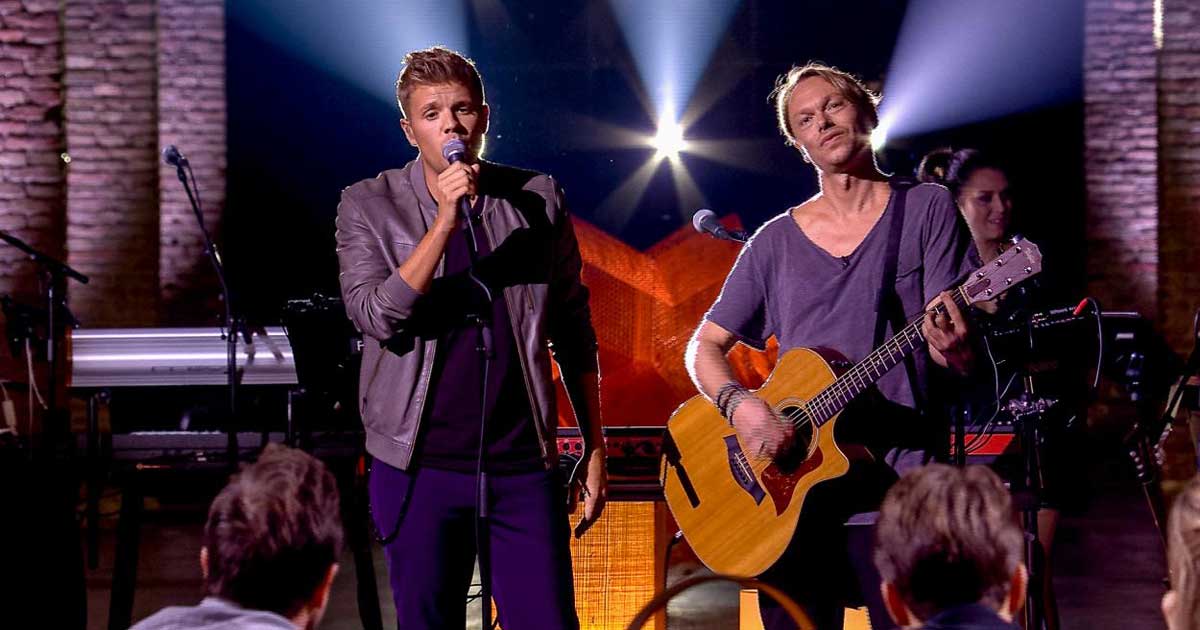 Regi kondigt allereerste eigen liveconcert aan in het Sportpaleis