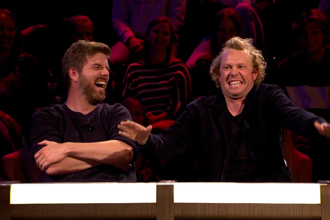 Erik Van Looy wordt door corona vervangen in 'De Slimste Mens' Erik Van Looy wordt door corona vervangen in 'De Slimste Mens'