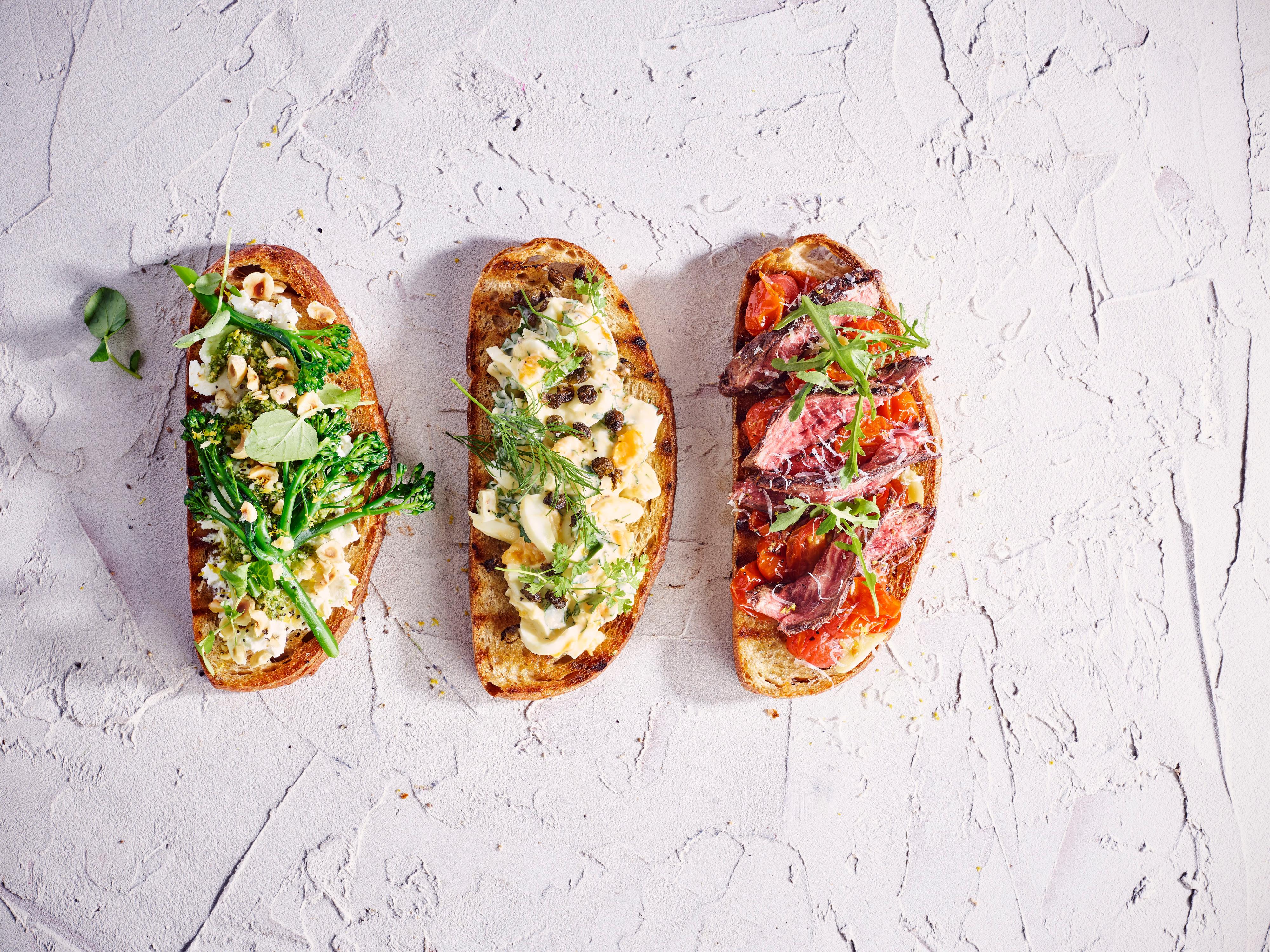 Toast deluxe: knapperig en goed belegd - Libelle Lekker
