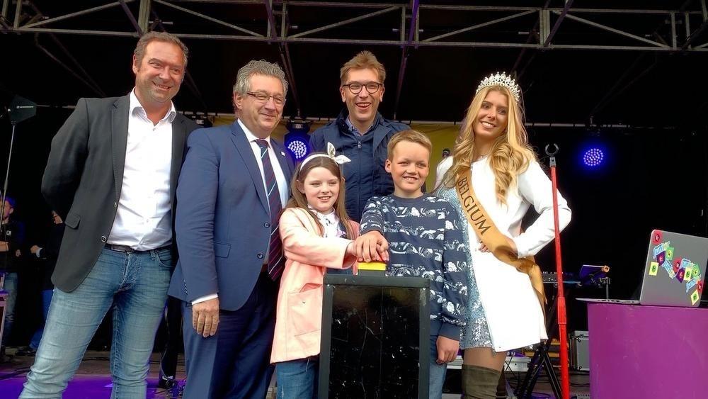 VIDEO - Opening van de Meifoor in Brugge - KW.be