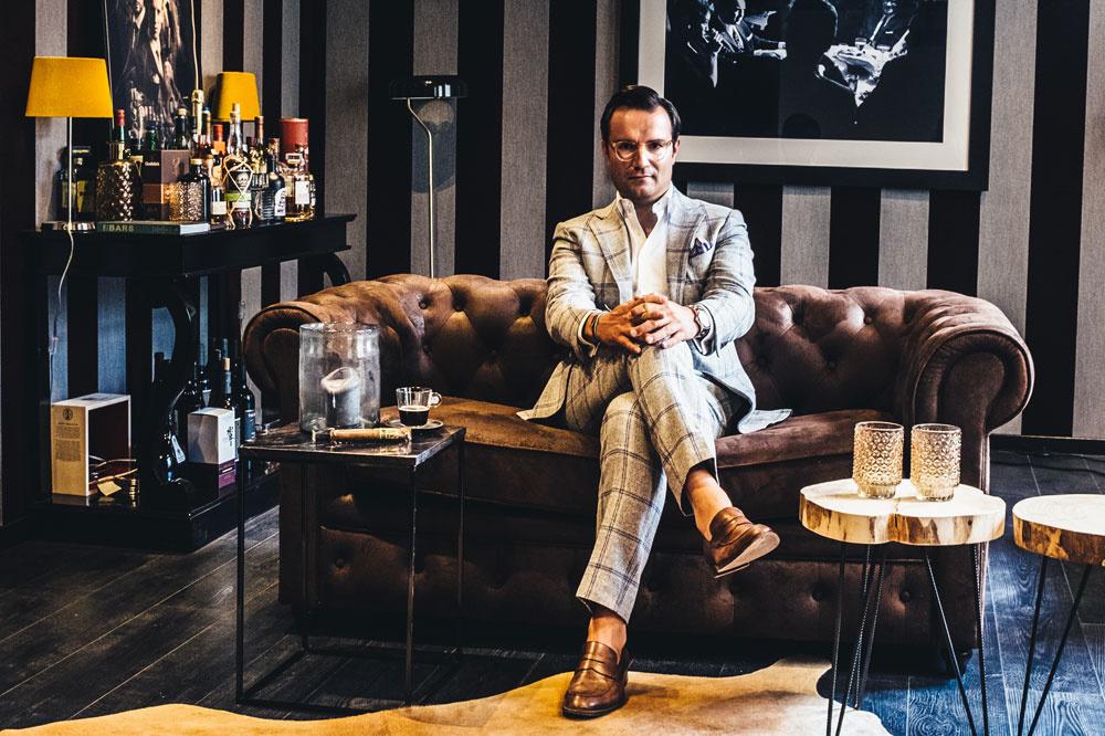 Omar Souidi: 'Als je ambitieus bent als advocaat moet je minstens ...