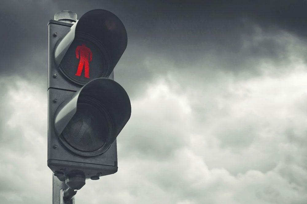 De plus en plus de piétons ignorent le feu rouge