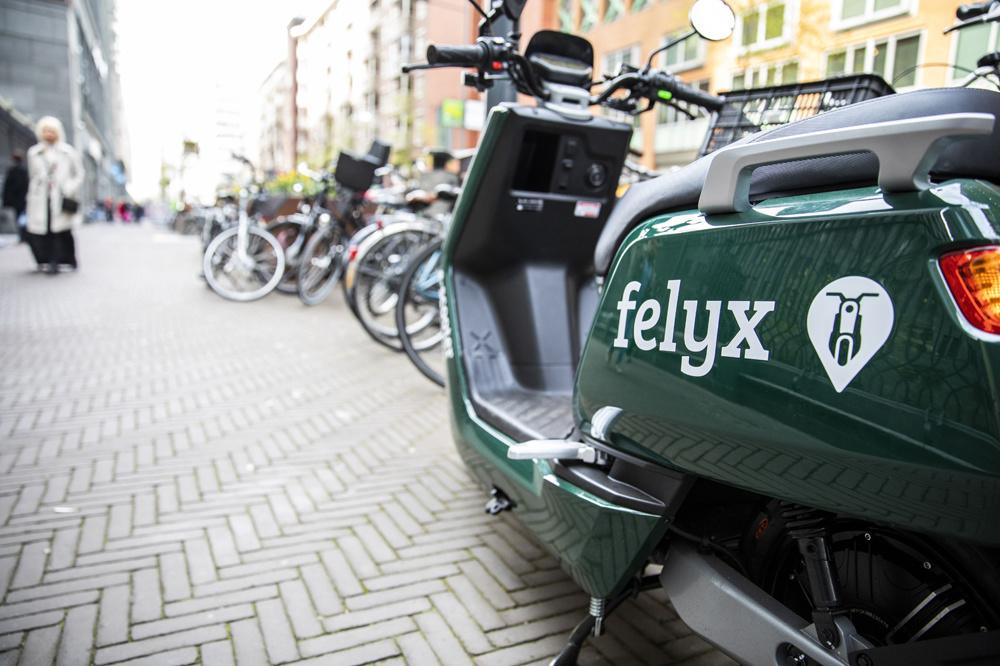 Les Néerlandais de Felyx débarquent à Bruxelles avec leurs scooters ...