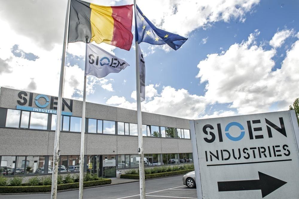 Sioen Fabrics uit Ardooie neemt deel van Seyntex Tielt over - KW.be