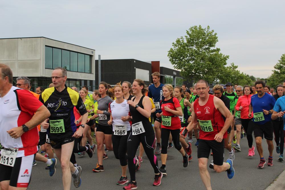 Tomas Debever en Josphine Rondelée winnen Permekeloop in Jabbeke - KW.be