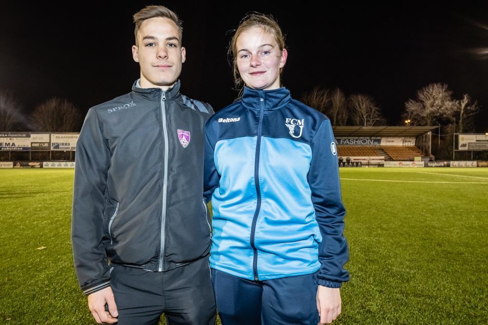 Ibe Vandoorne met Menen Utd tegen het Wevelgem van haar partner Kenneth ...