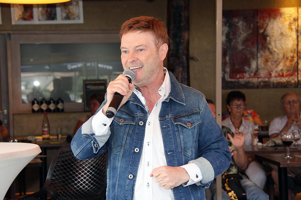 Danny De Roover pakt uit met 20 liedjes op nieuw album vol singles en ...