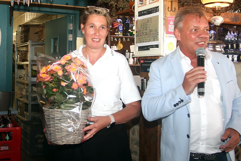 IN BEELD – Eerste matinee van het nieuwe seizoen in De Kippe in Merkem ...