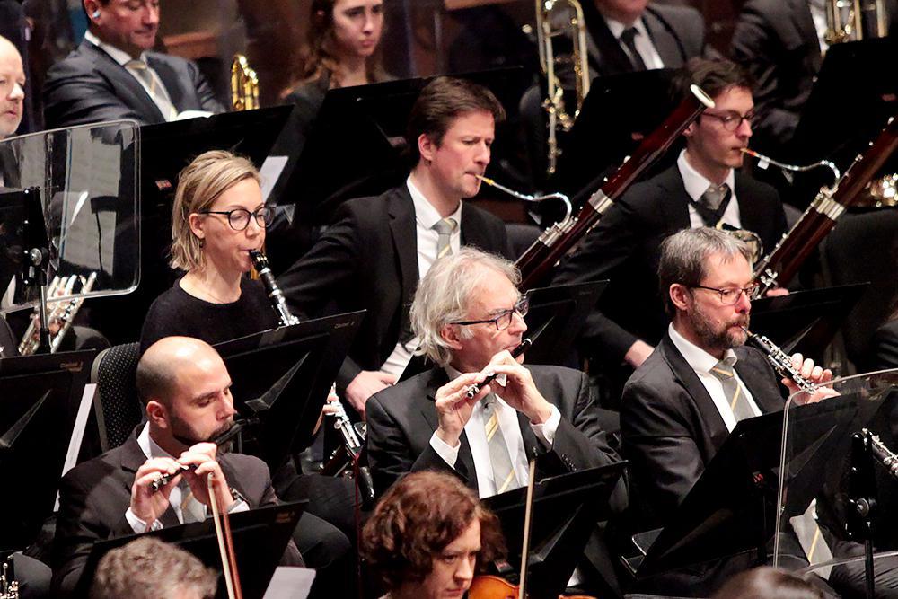IN BEELD - ‘Belgian National Orchestra’ brengt uniek nieuwjaarsconcert ...