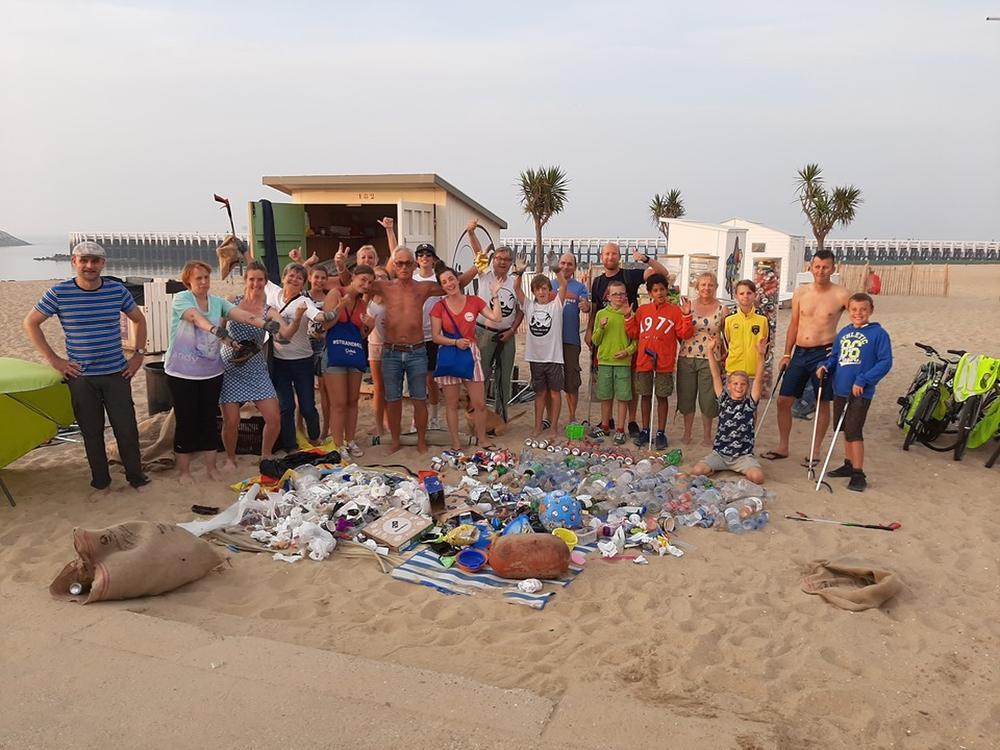 Proper Strand Lopers blijven groeien: half miljoen liter zwerfvuil ...