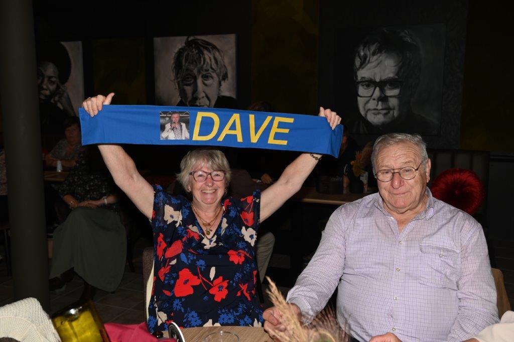 IN BEELD – Dave uit Oostkamp organiseerde een ‘Dolle Dansdag’ in New Etropal in Lauwe - KW.be