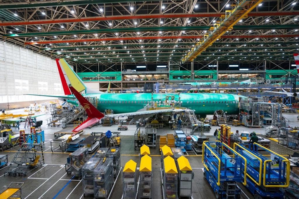 Boeing vervangt robots door mensen