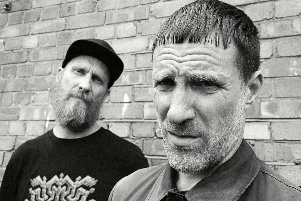 Fêter les 50 ans du punk à l’AB avec Sleaford Mods