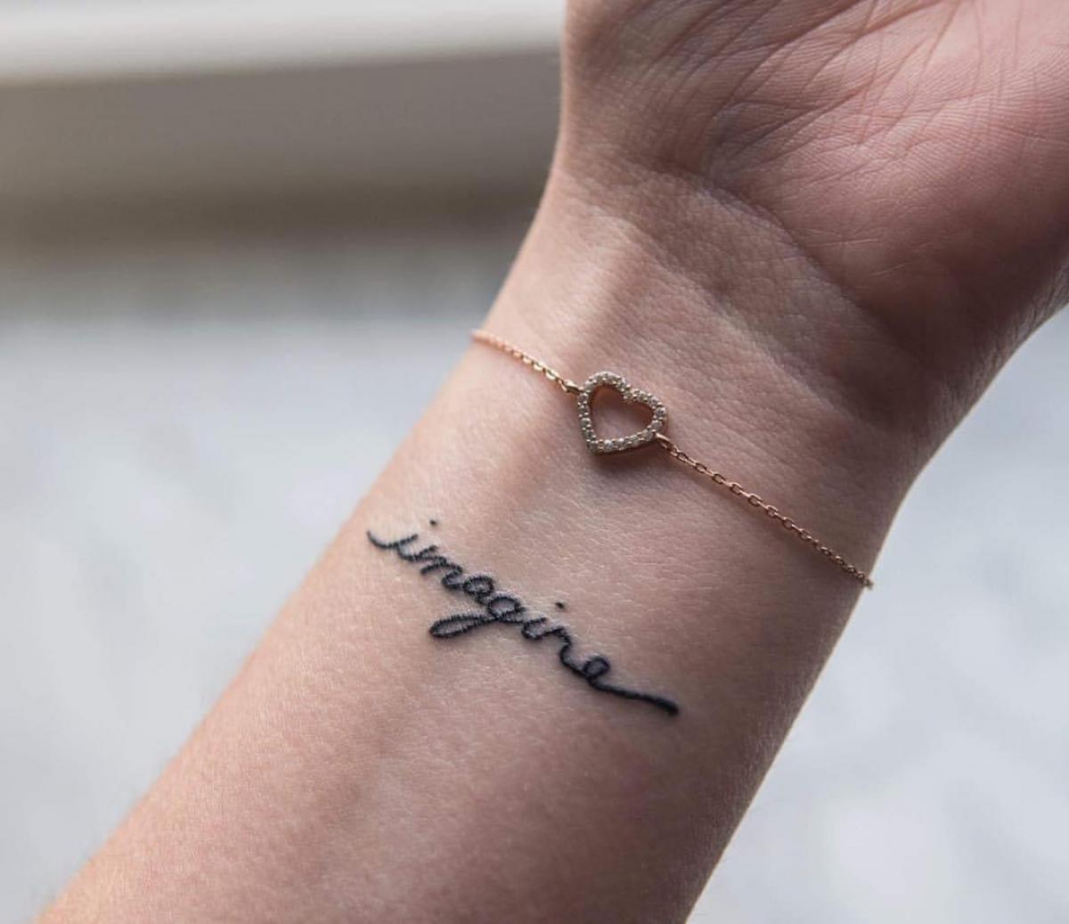 13 lezeressen tonen hun meest betekenisvolle tattoo