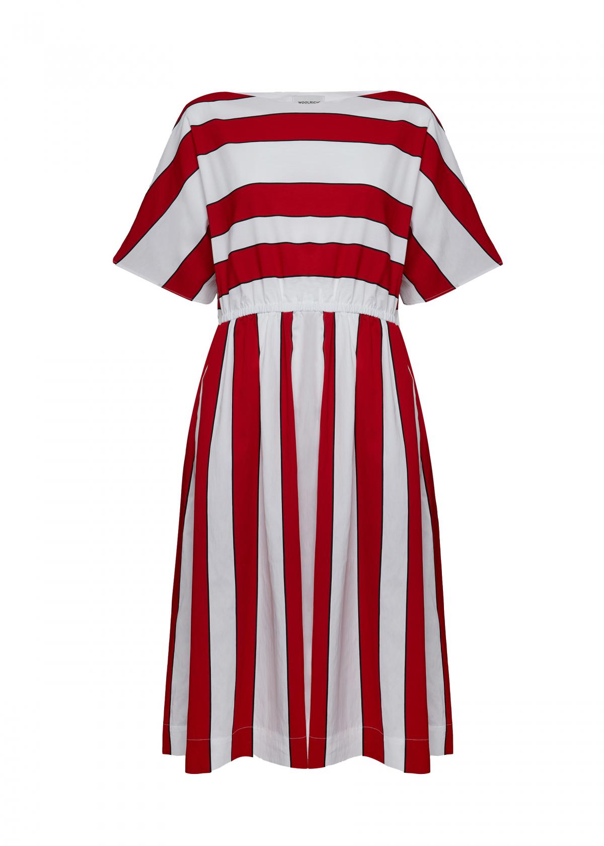 Een streepje voor: zo combineer je dé print van de zomer