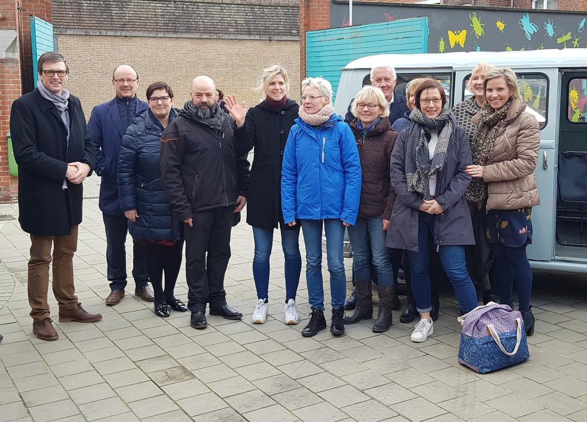 Lyceum in Ieper heeft 'Opvoedersteam van het Jaar' - KW.be
