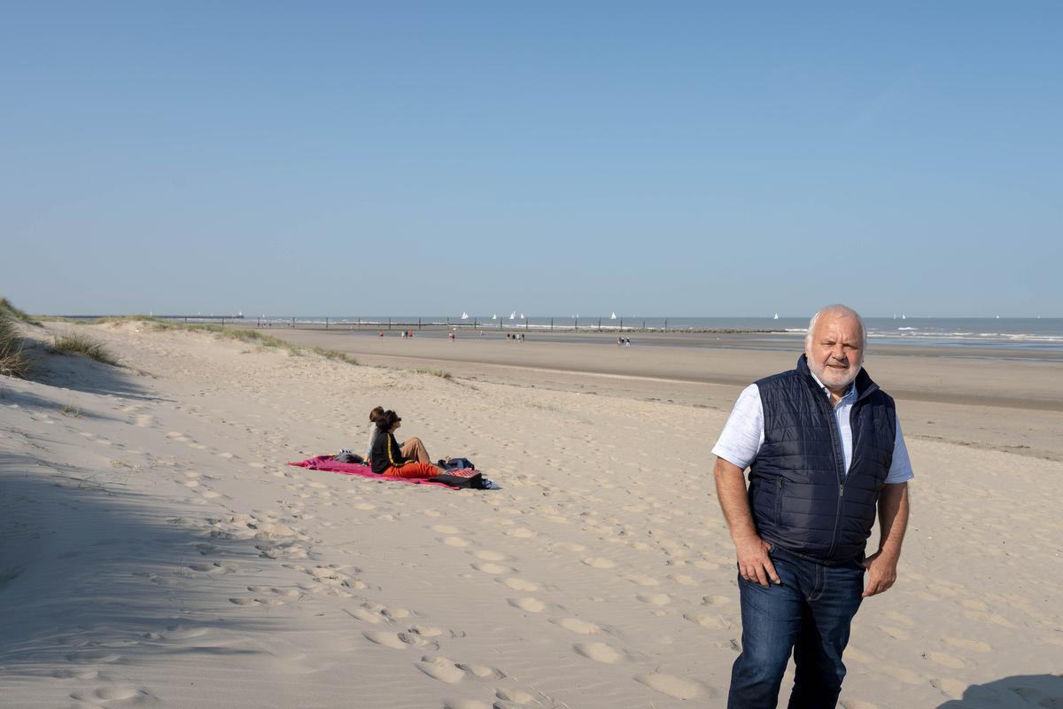 Gemeentebestuur staat niet weigerachtig tegenover naaktstrand in ...