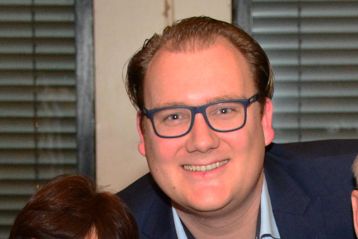 Waregemse oppositie klaagt gebruik van Vlaamse subsidies voor ...