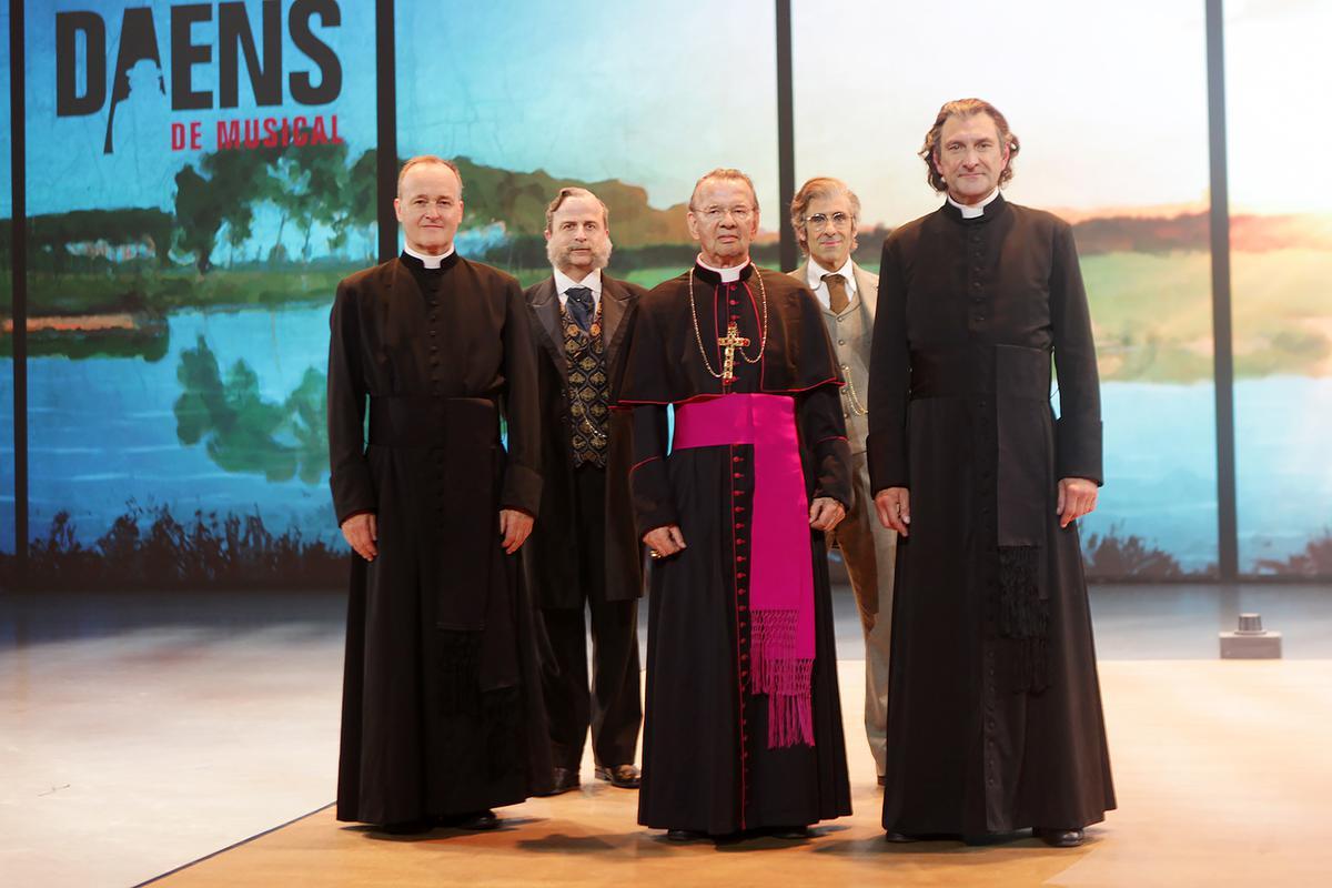 Jan Schepens alias ‘Pieter Daens’ in de musical ‘Daens’: “We hebben ...