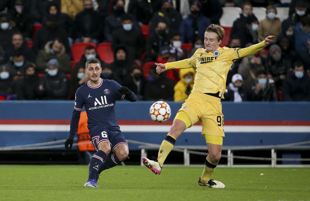 Wie is Cisse Sandra, de Zwevegemnaar die op zijn 17de plots tegen Messi ...