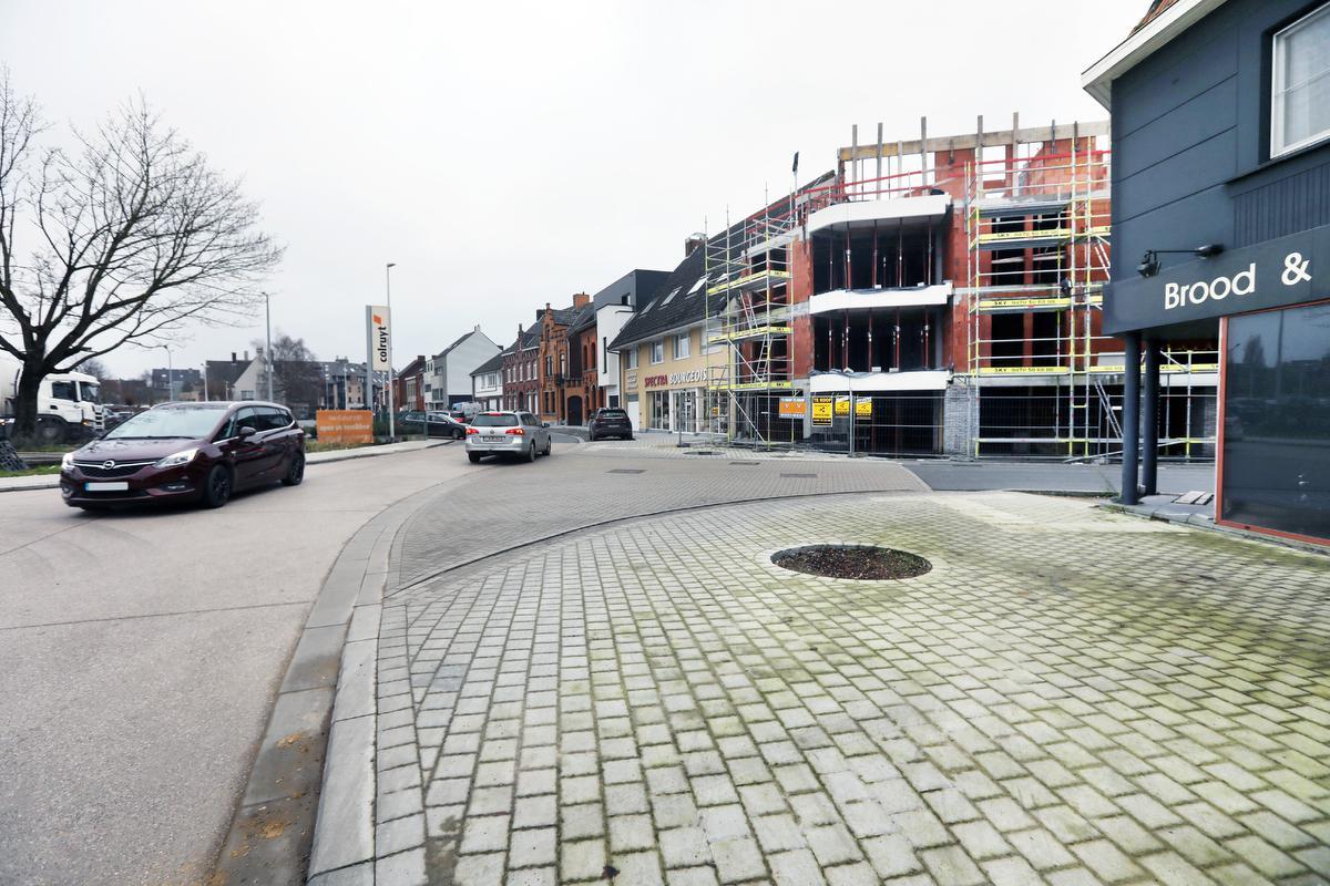 Is nieuw kruispunt in Kortemarkstraat gevaarlijk? - KW.be
