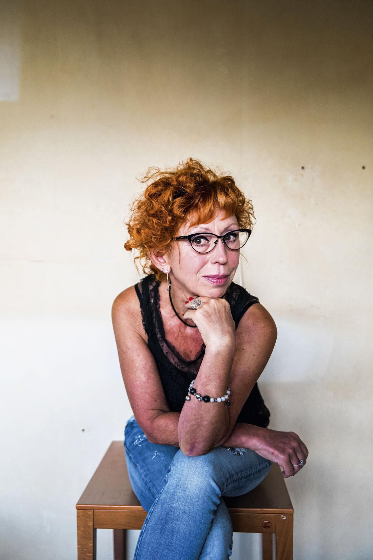 "Peut-être suis-je restée cette petite fille craintive"