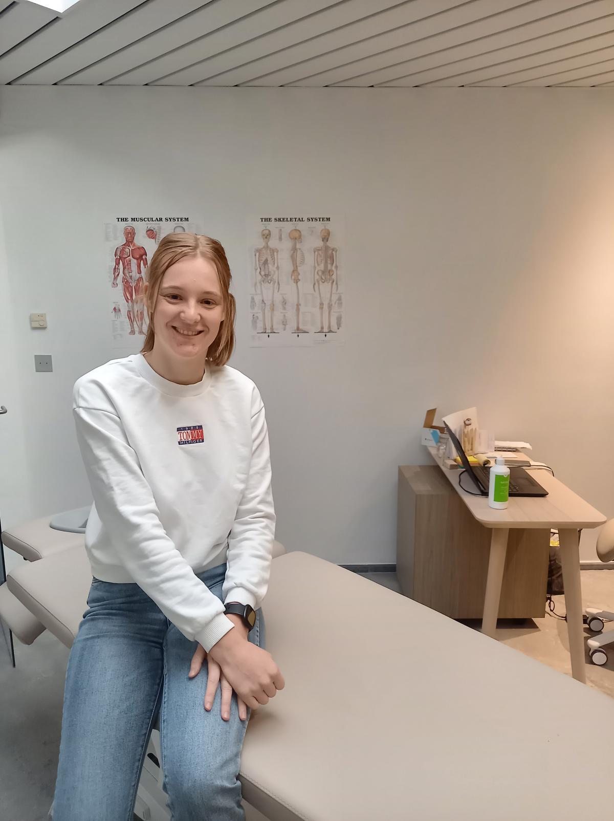 Louise Dendoncker start kinepraktijk Kine-Kuur - KW.be