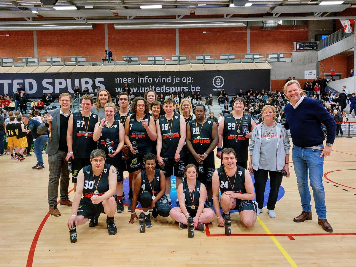 G-basket op X-Mas Tournament in Kortrijk alweer een succes: “Dit ...