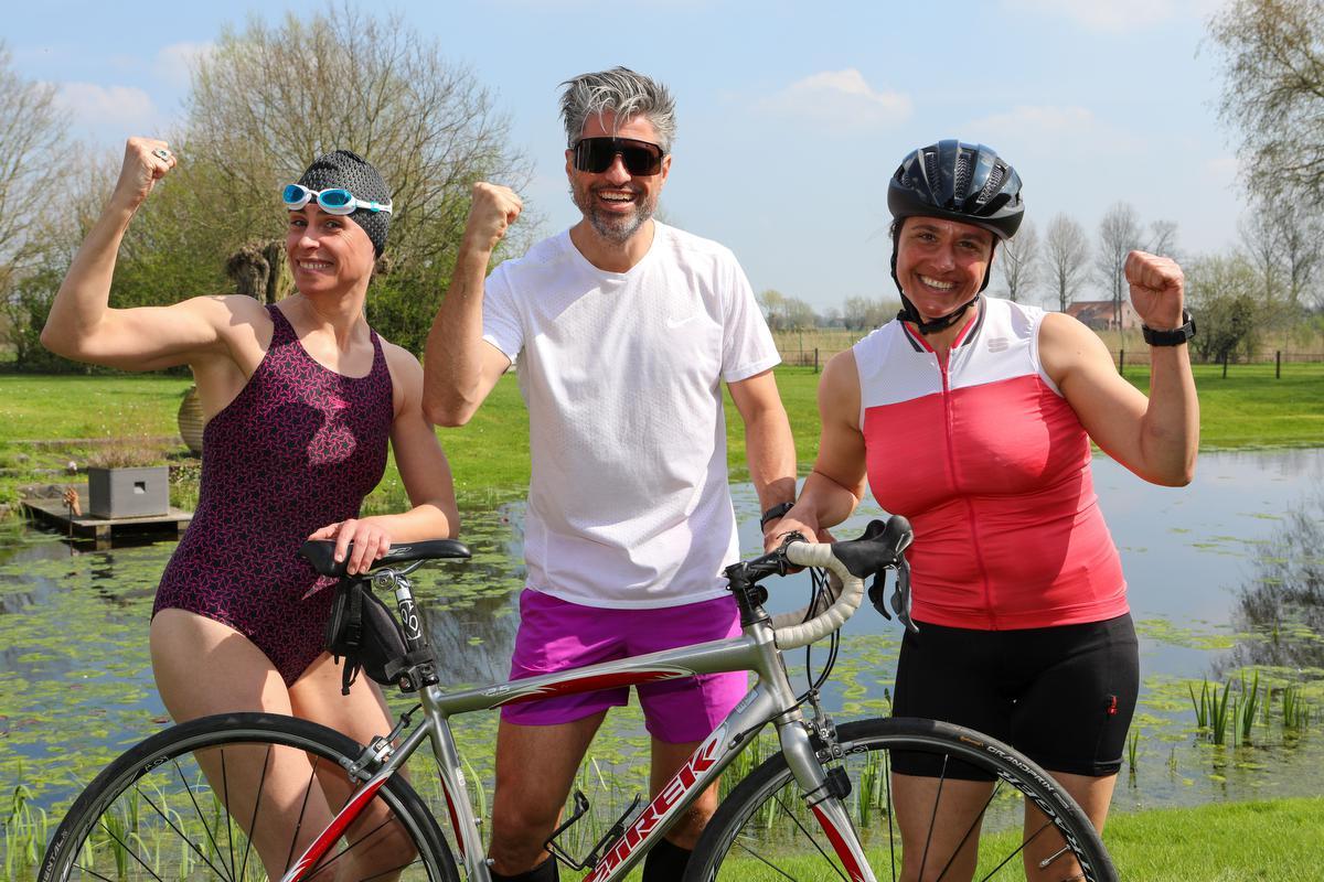 Broer Dieter en zussen Inge en Charlotte doen Ironman-triatlon voor goede doel: “Kansarme ...
