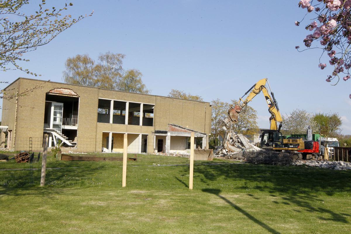 Gemeentehuis Ichtegem maakt plaats voor nieuw Dorpshuis in het groen ...