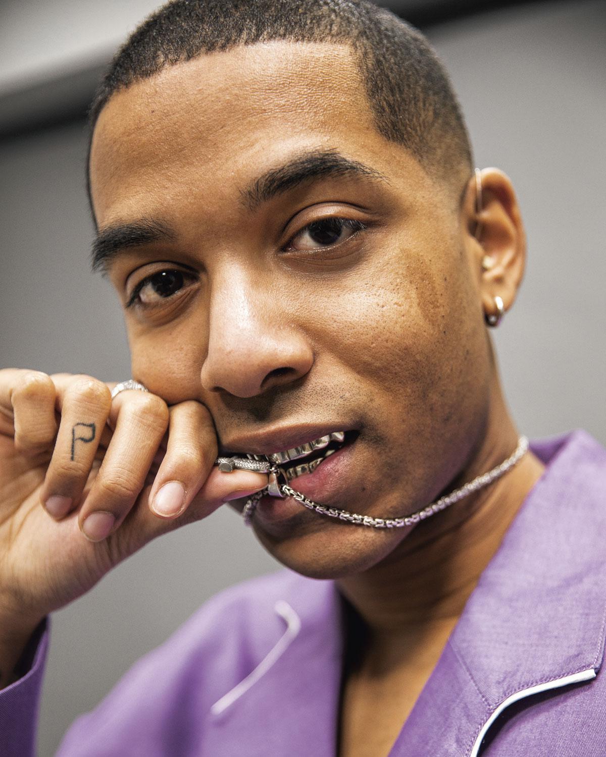 Rapper Sor stond op het punt een platencontract te tekenen. En toen ...