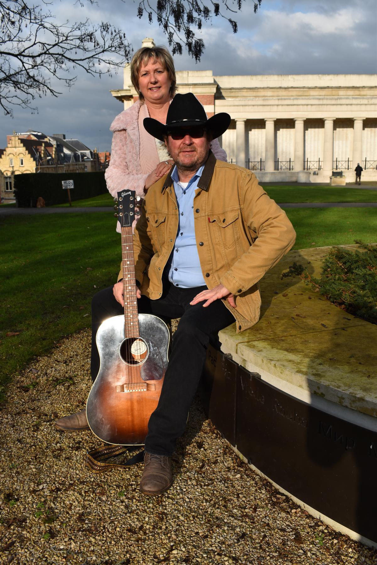 Jeannick Breyne alias JB Jackson: “Zonder applaus is optreden niet ...