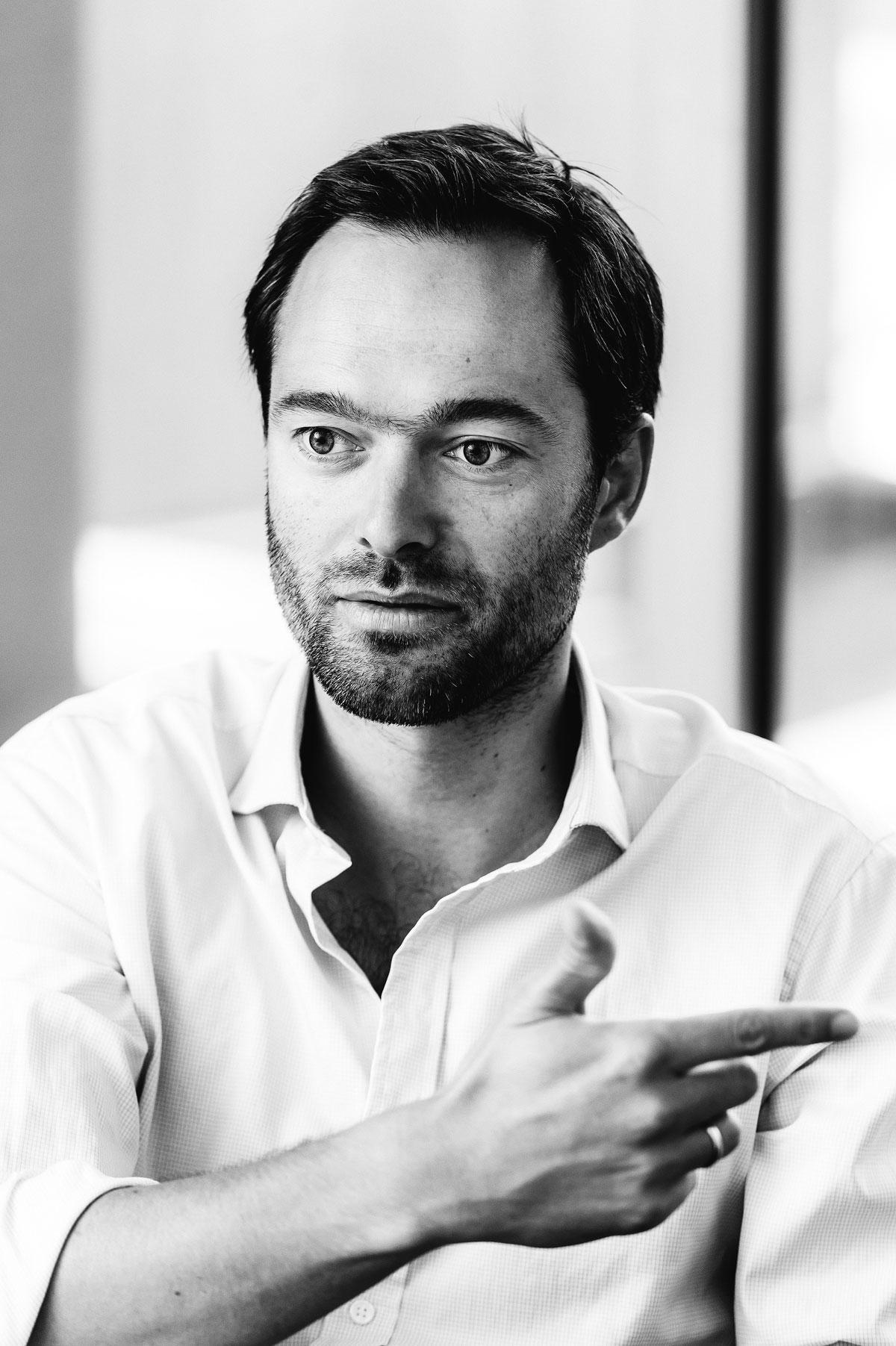 Econoom Jan-Emmanuel De Neve: 'Economische groei betekent niet meer welzijn' - Trends Kanaal Z