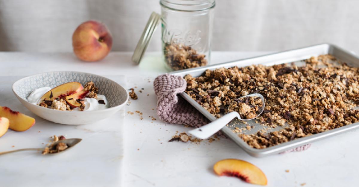 RECEPT: homemade cruesli met chocolade van Sandra Bekkari