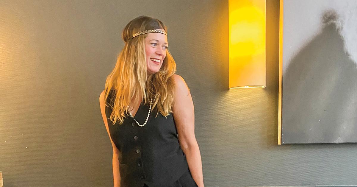 Eva's Edito: 'De dresscode van het event zegt: extravagant, cocktail, kort'