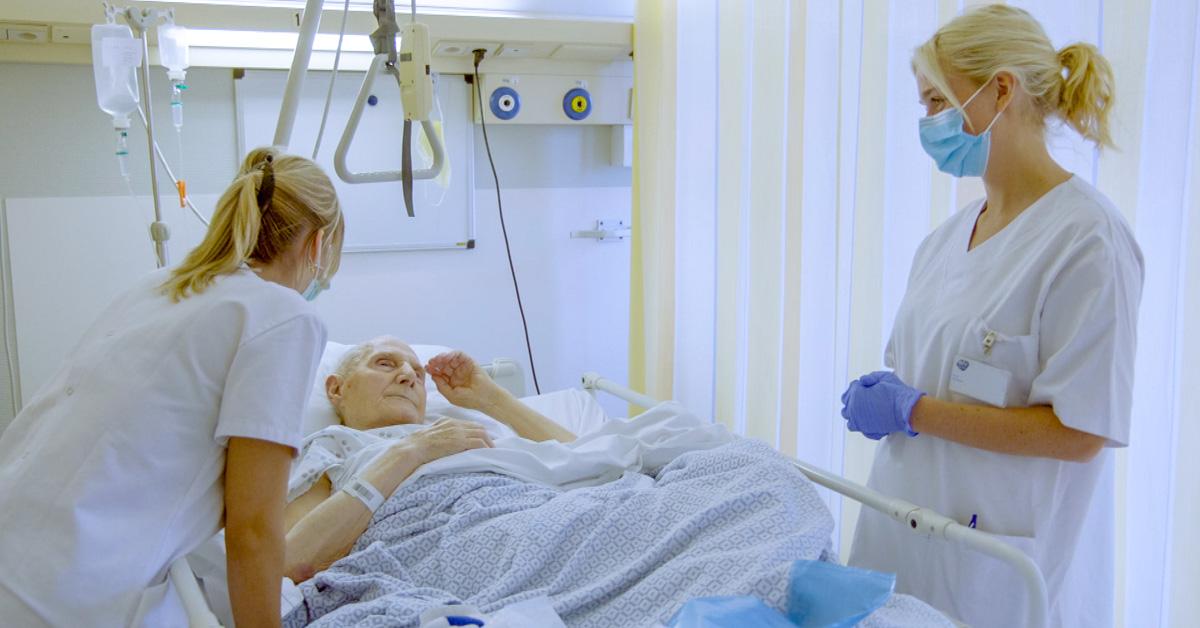 Een Echte Job: de verpleegkundigen in spe botsen op de eerste reality ...