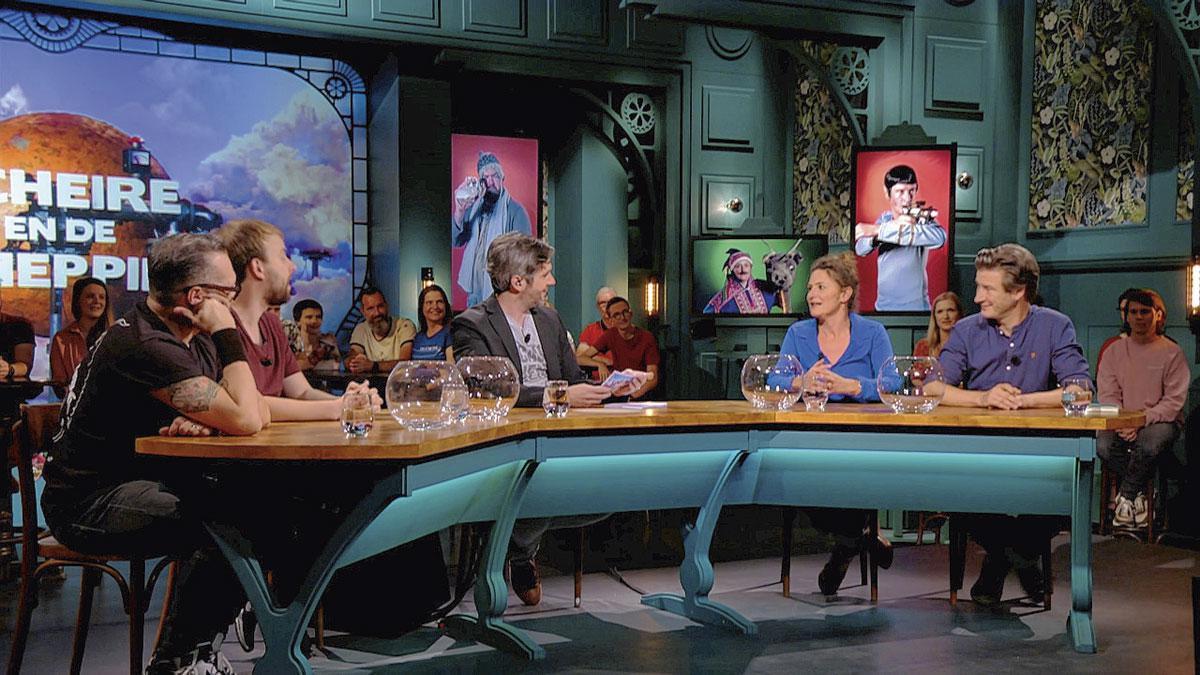 Lieven Scheire en zijn gasten bedrijven comedy op speed in 'Scheire en ...