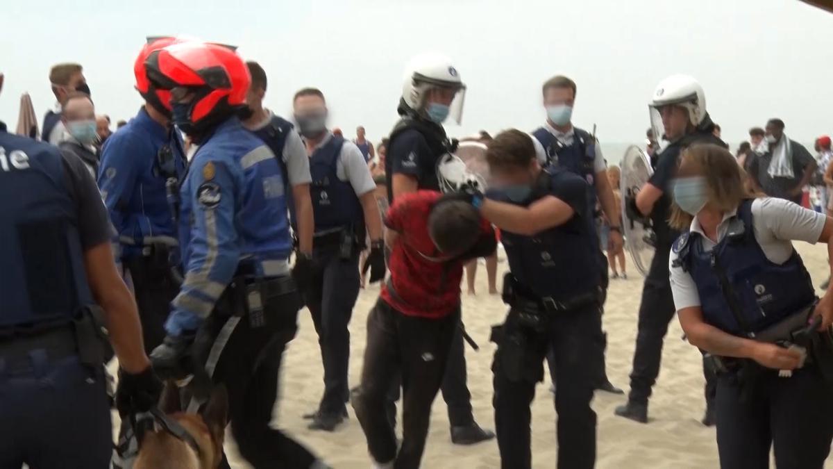 Vijf jongeren staan terecht voor rellen op strand van Blankenberge ...