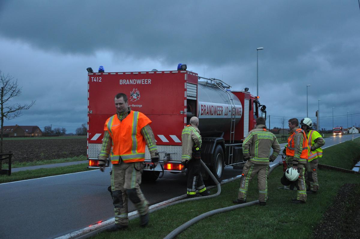 Brandweerpost Lo-Reninge zet nieuwe tankwagen in de kijker tijdens ...